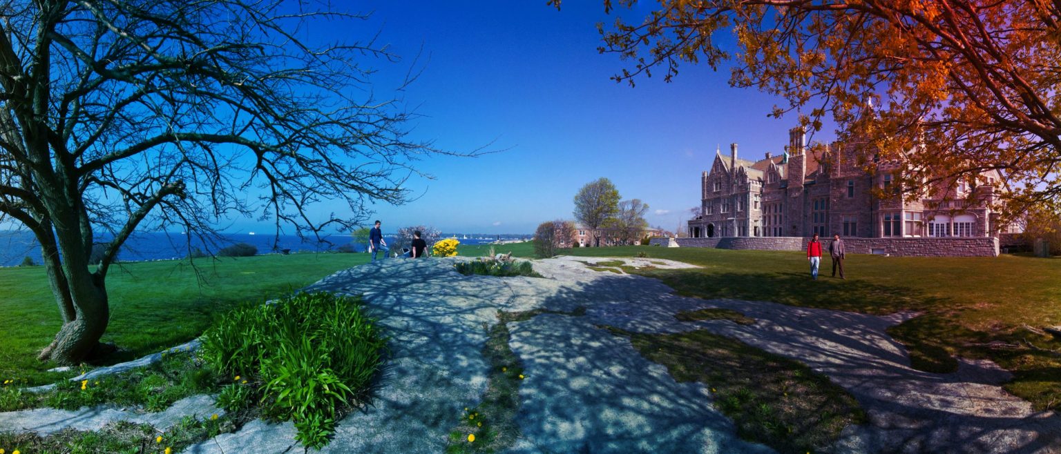 Avery Point – Undergraduate Admissions